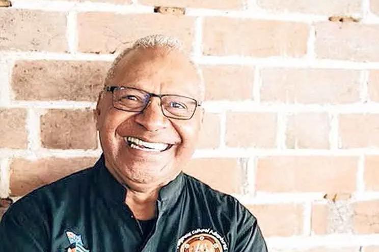 Gerald cooking-up bush tucker delights to promote FoodCare